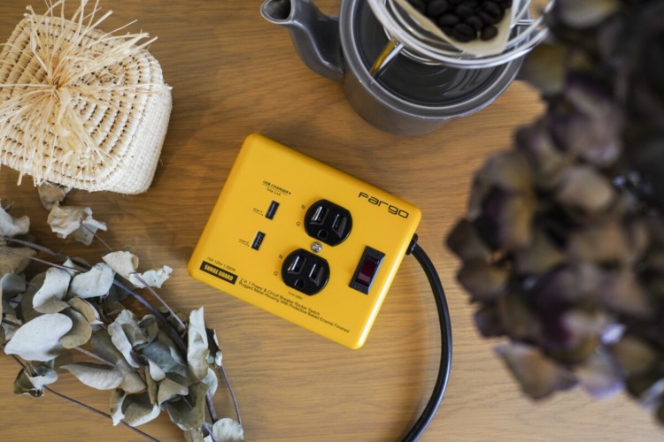 ちょっとおしゃれな電源タップ「Fargo STEEL TAP」にUSB搭載モデル – Dream Seed.